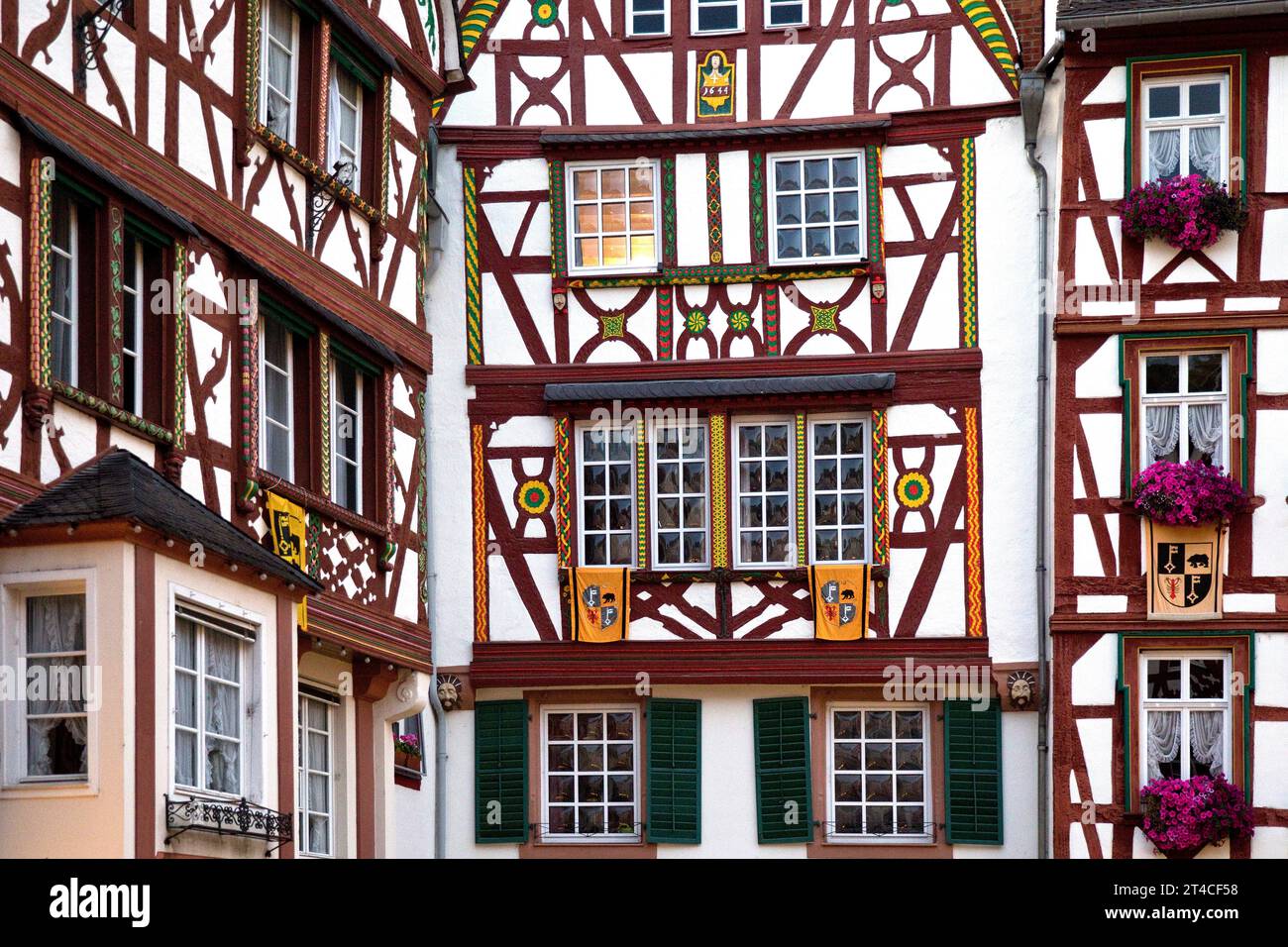 Mittelalterlicher tudor hi-res stock photography and images - Alamy