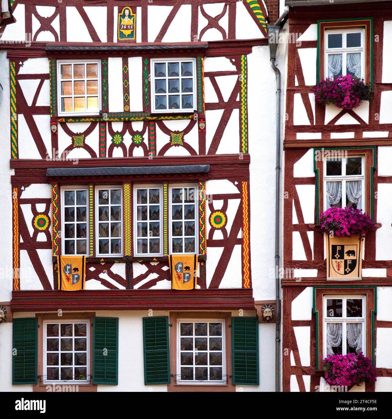 Facades of half-timbered houses on the medieval market square, Germany ...