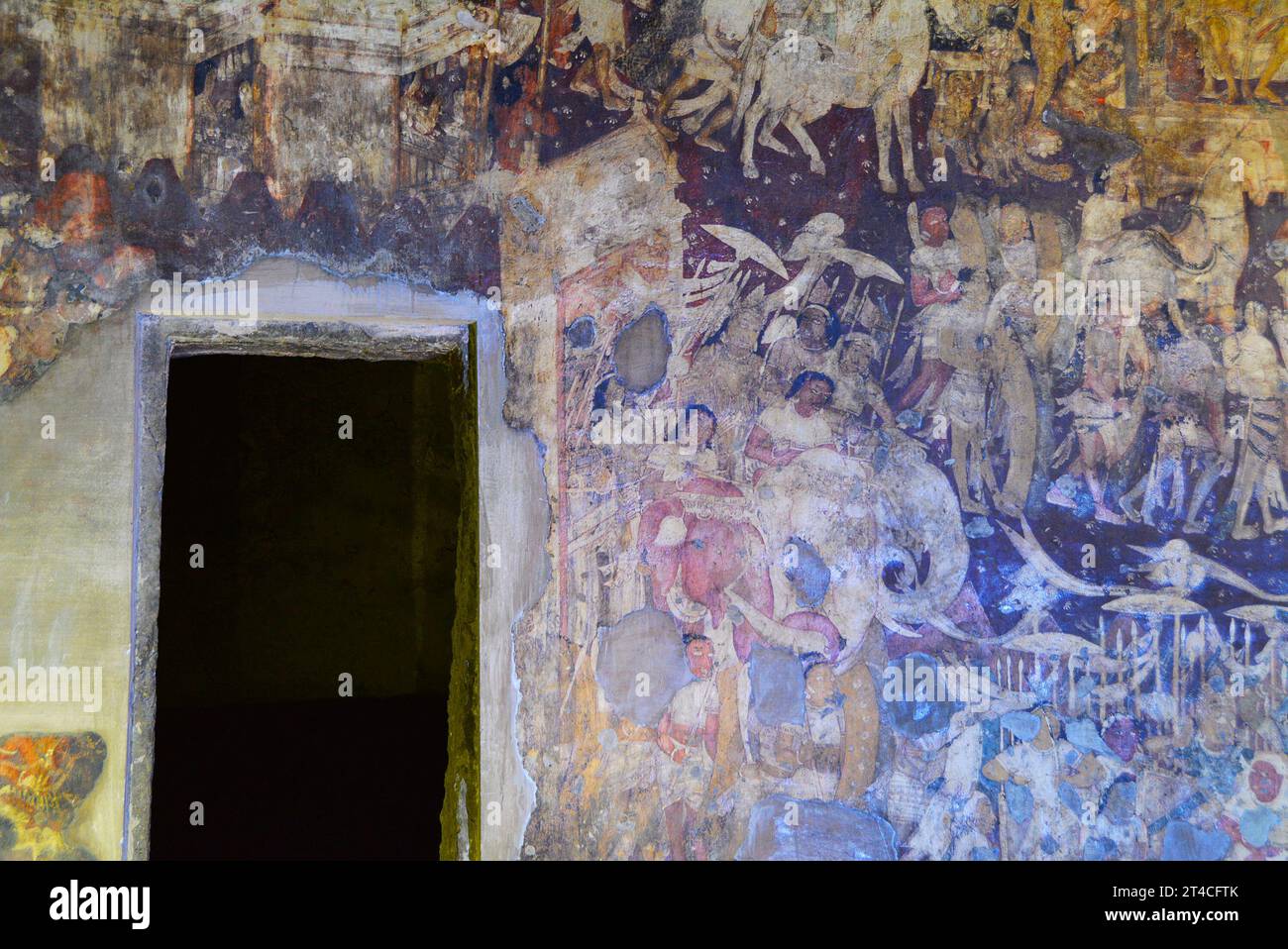 Cave No 17. Simhala Jataka, Simhala with a highly-equipped army ...