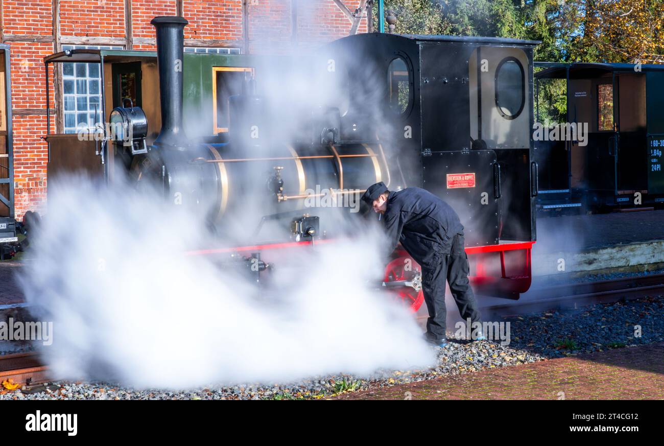 30 October 2023, Mecklenburg-Western Pomerania, Klütz: The small steam ...