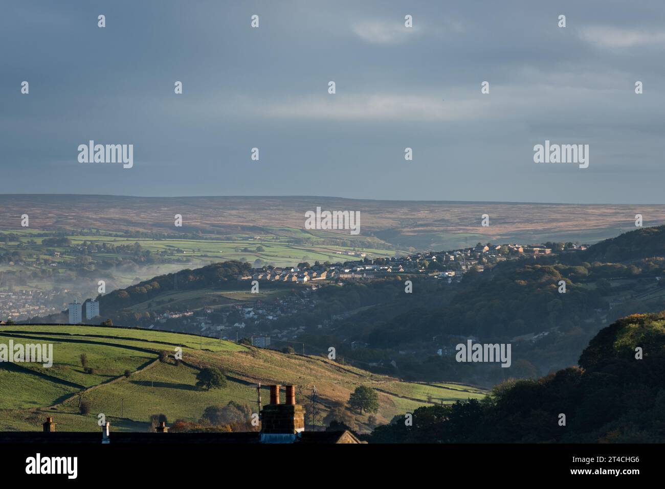 Haworth, October 25th 2023: View across the moors outside Haworth Stock ...