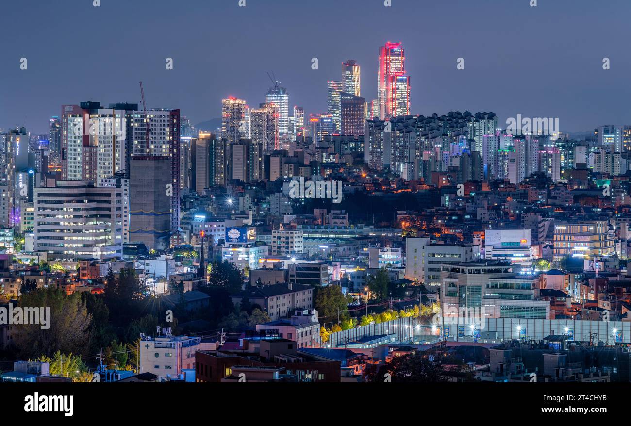 Night Cityscape view of Seoul capital of South Korea on 27 October 2023 ...