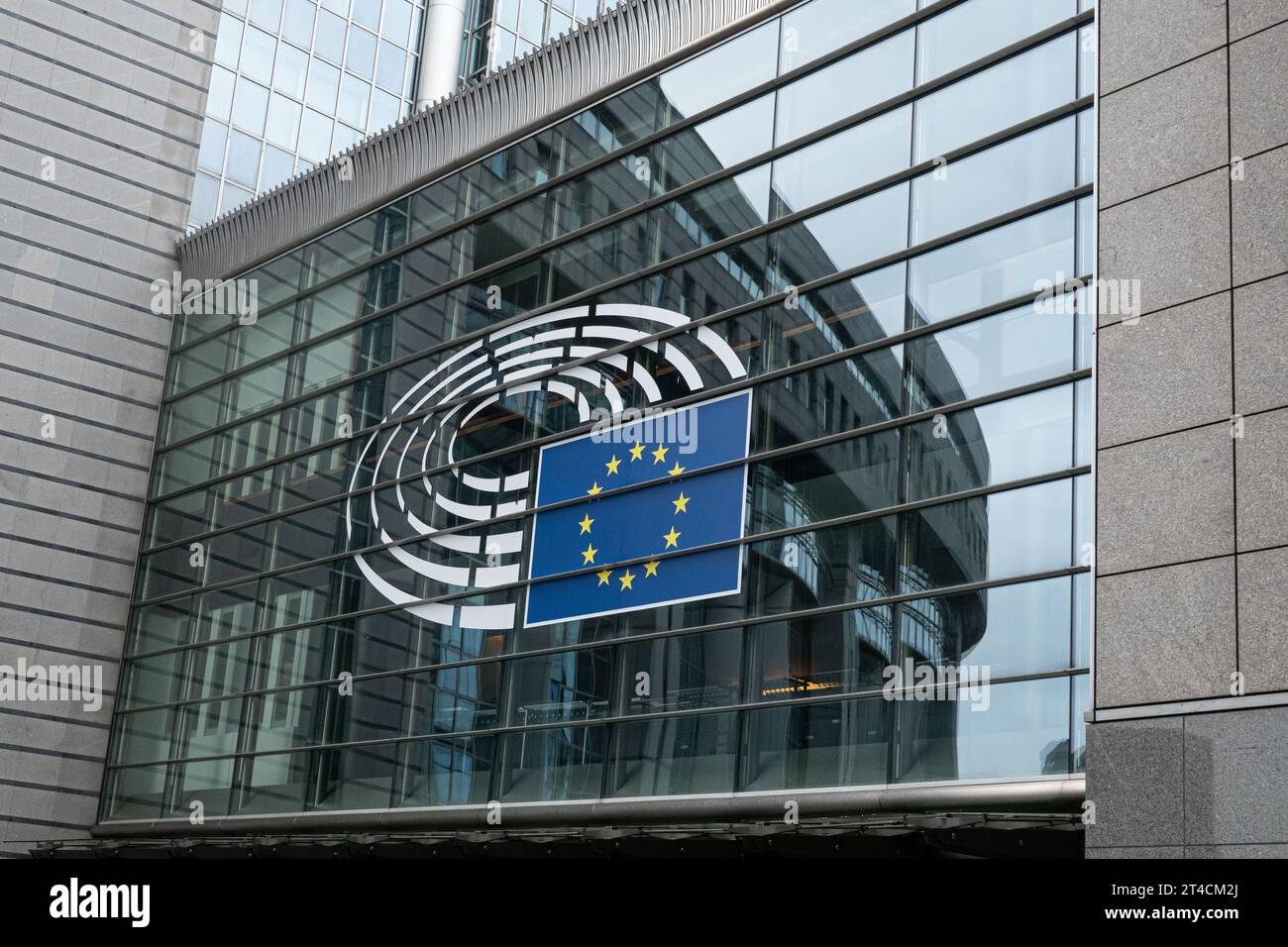 European commission logo hi-res stock photography and images - Alamy