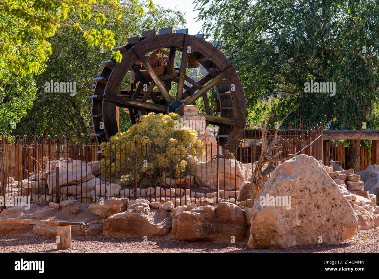 A water wheel for lifting water at the Bluff Fort Historic Site in ...