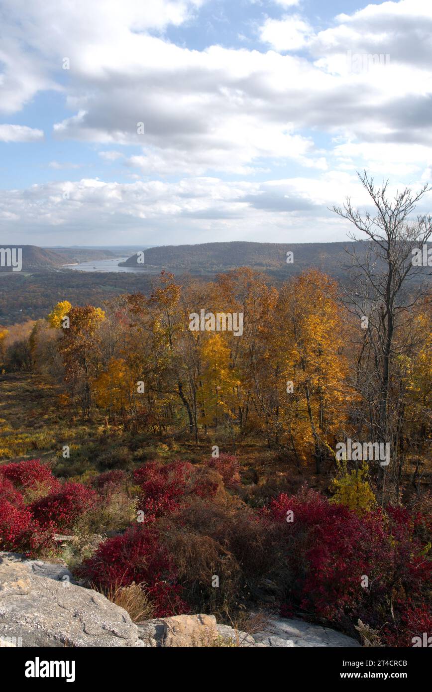 View from Peters Mountain on the Appalachian Trail in Pennsylvania ...