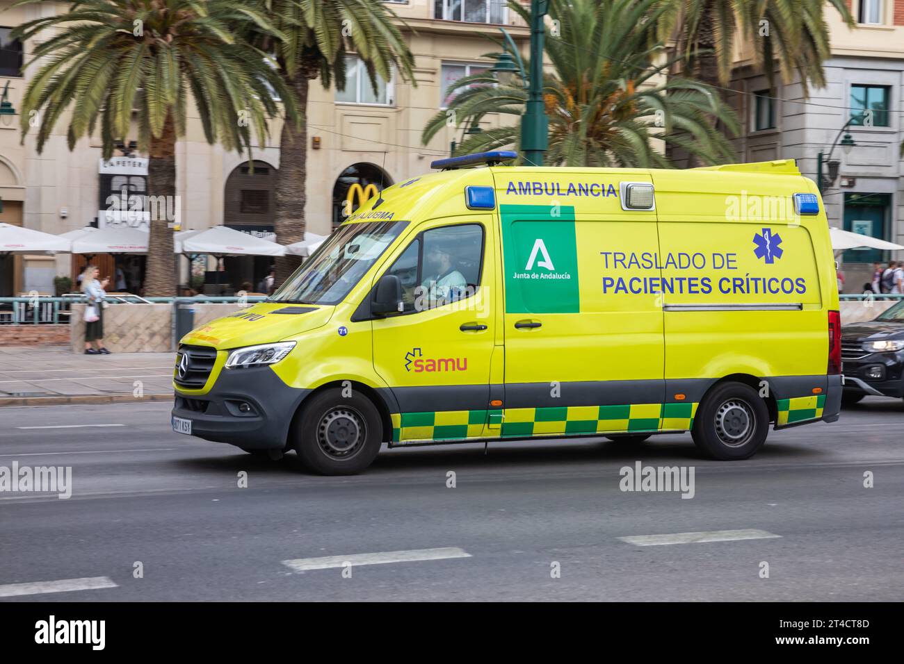 Spain blue ambulance hi-res stock photography and images - Alamy