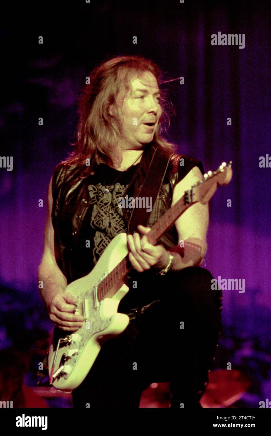 Italy Monza 2000-06-10 : Dave Murray guitarist of the Iron Maiden ...