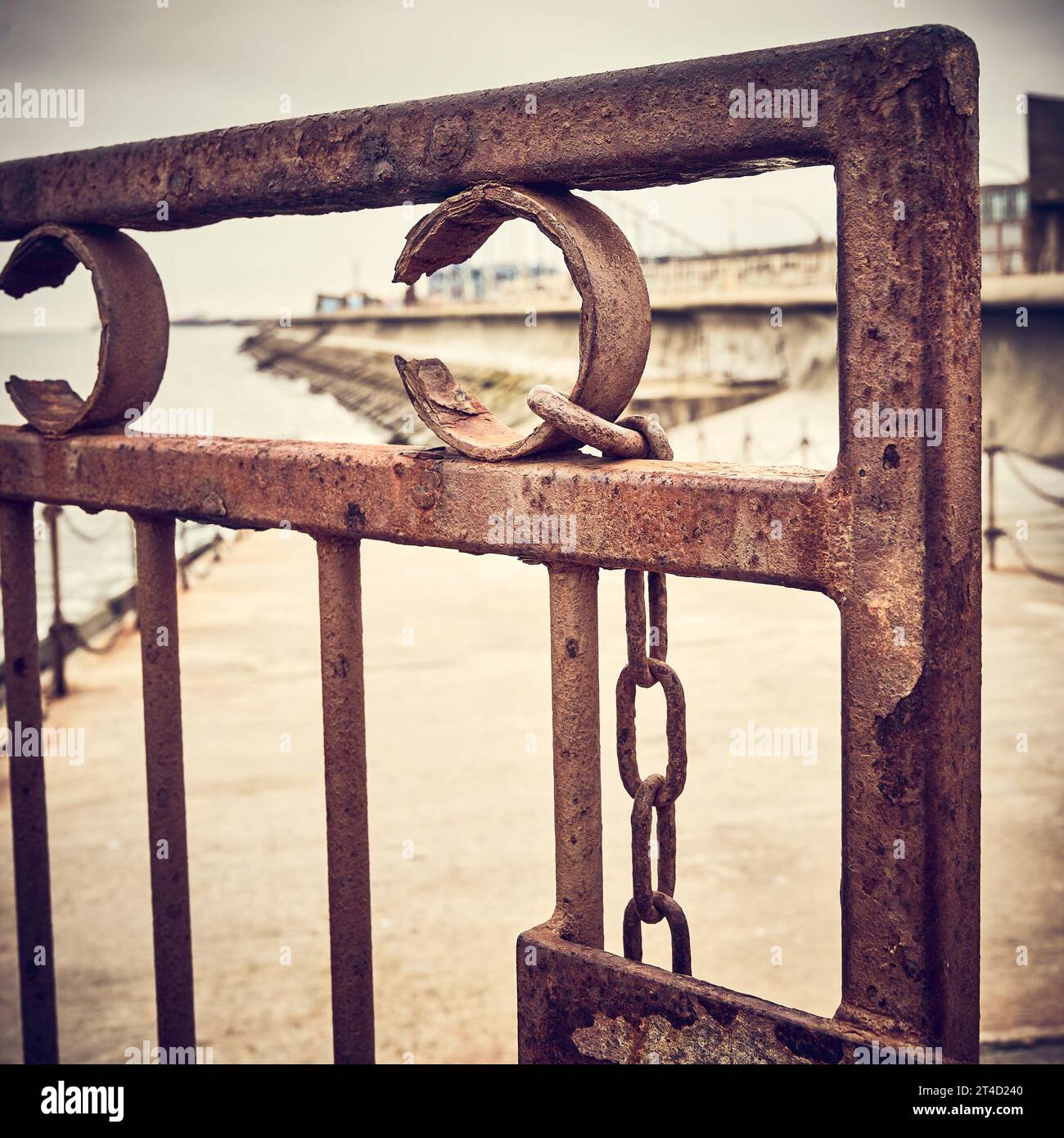 Slipway gate hi-res stock photography and images - Alamy