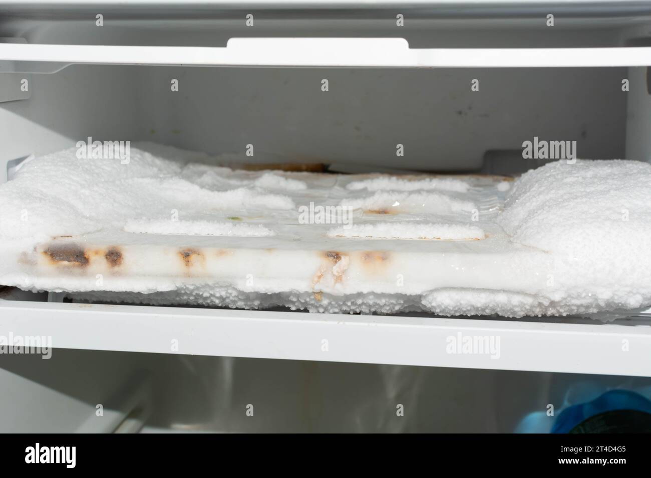 Freezer kitchen defrost hi-res stock photography and images - Alamy