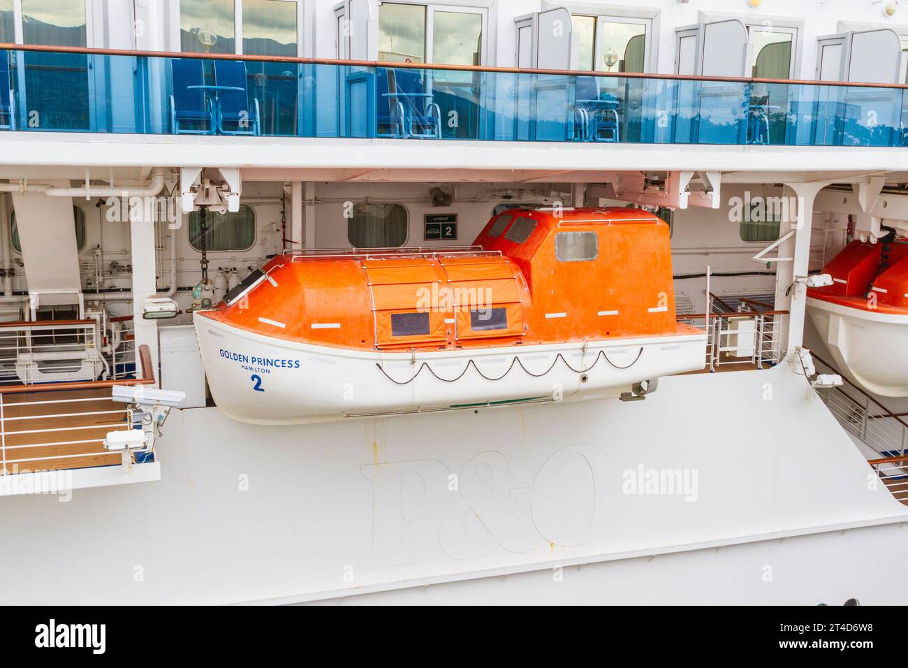 Cruise ship pacific princess hi-res stock photography and images - Alamy