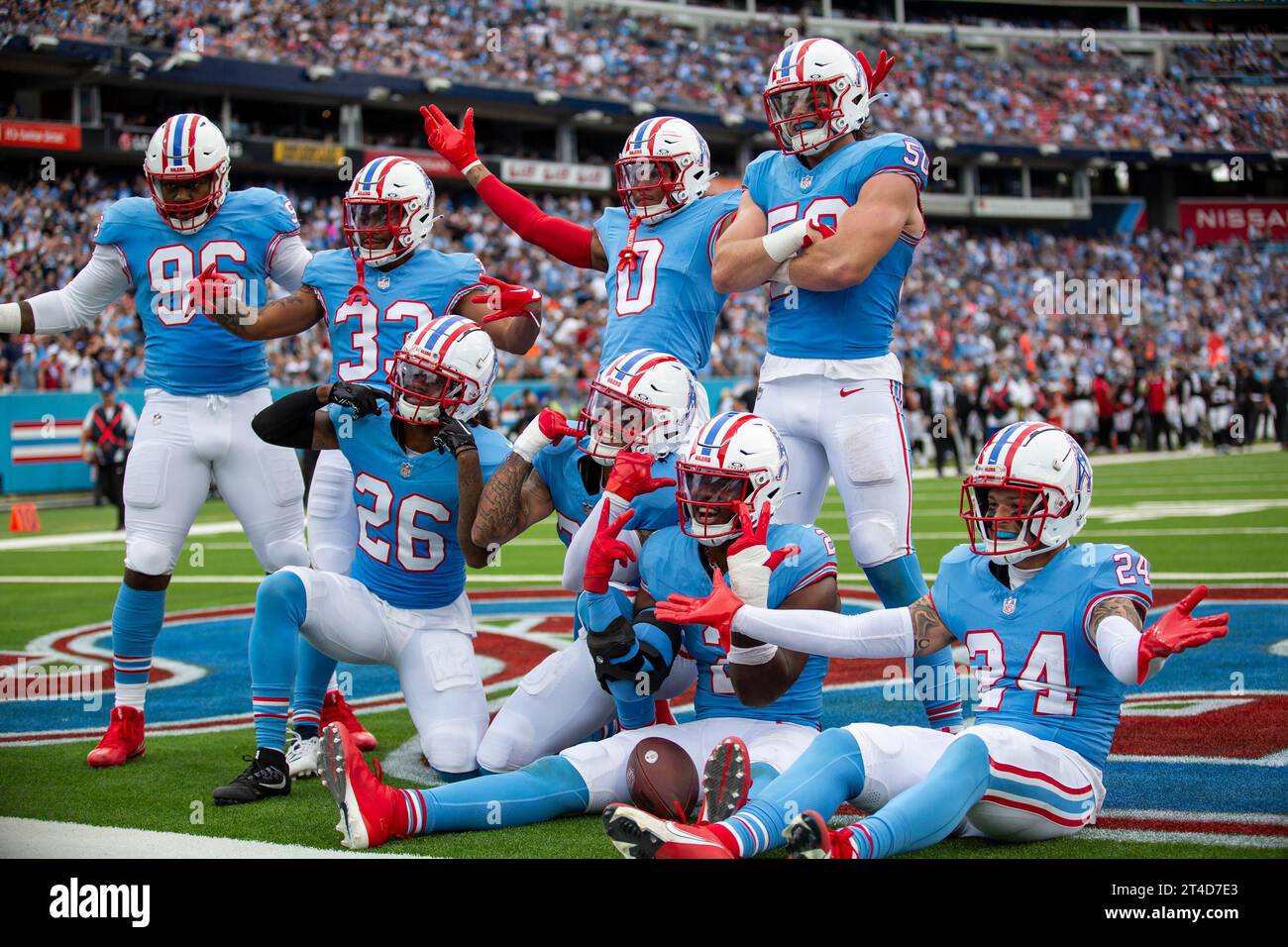 Nashville, USA. 29th Oct, 2023. Tennessee Titans defense celebrates a ...