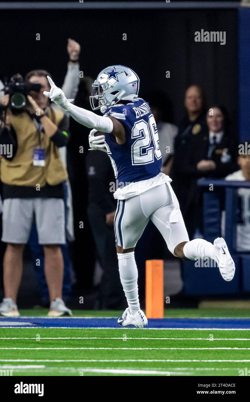 Dallas Cowboys cornerback DaRon Bland (26) runs back an interception ...