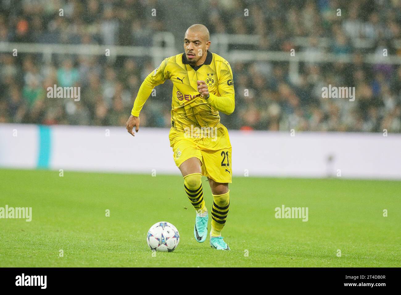 Donyell malen champions league hi-res stock photography and images - Alamy