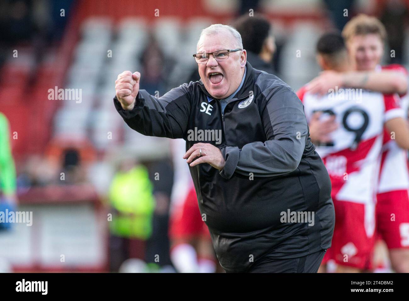 Football manager Steve Evans animated and cheering after winning game ...