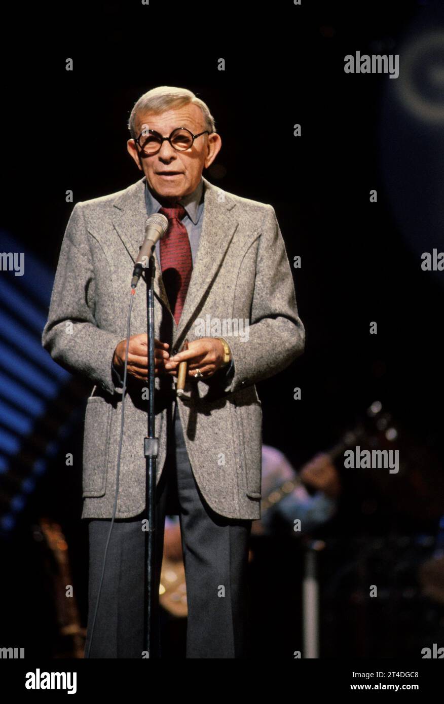 GEORGE BURNS ; American comedian, actor, and writer ; portrait ; circa ...