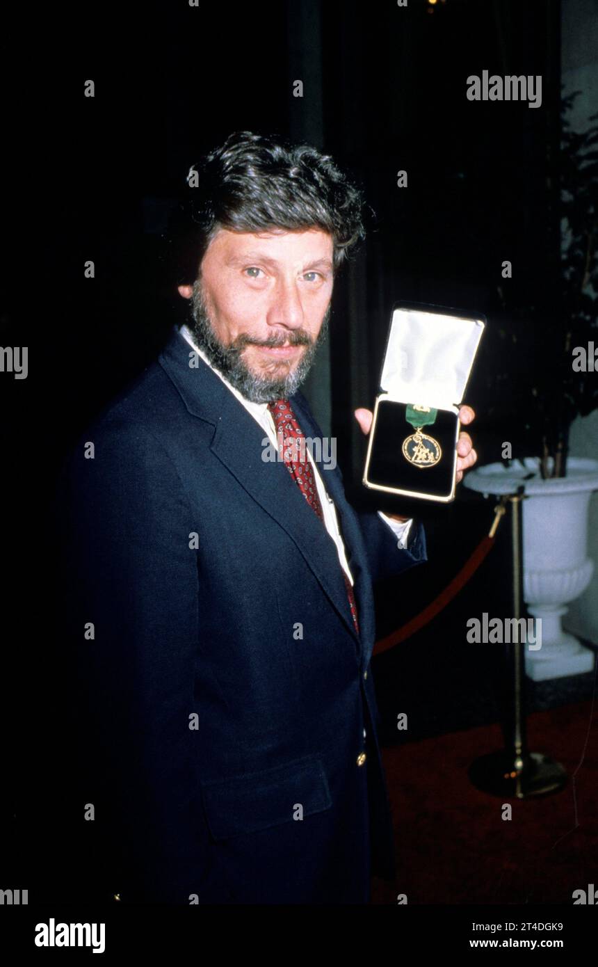 ROBERT WALDEN ; b. 1943, American actor ; portrait ; June 1981 ; Credit : Lynn McAfee ...