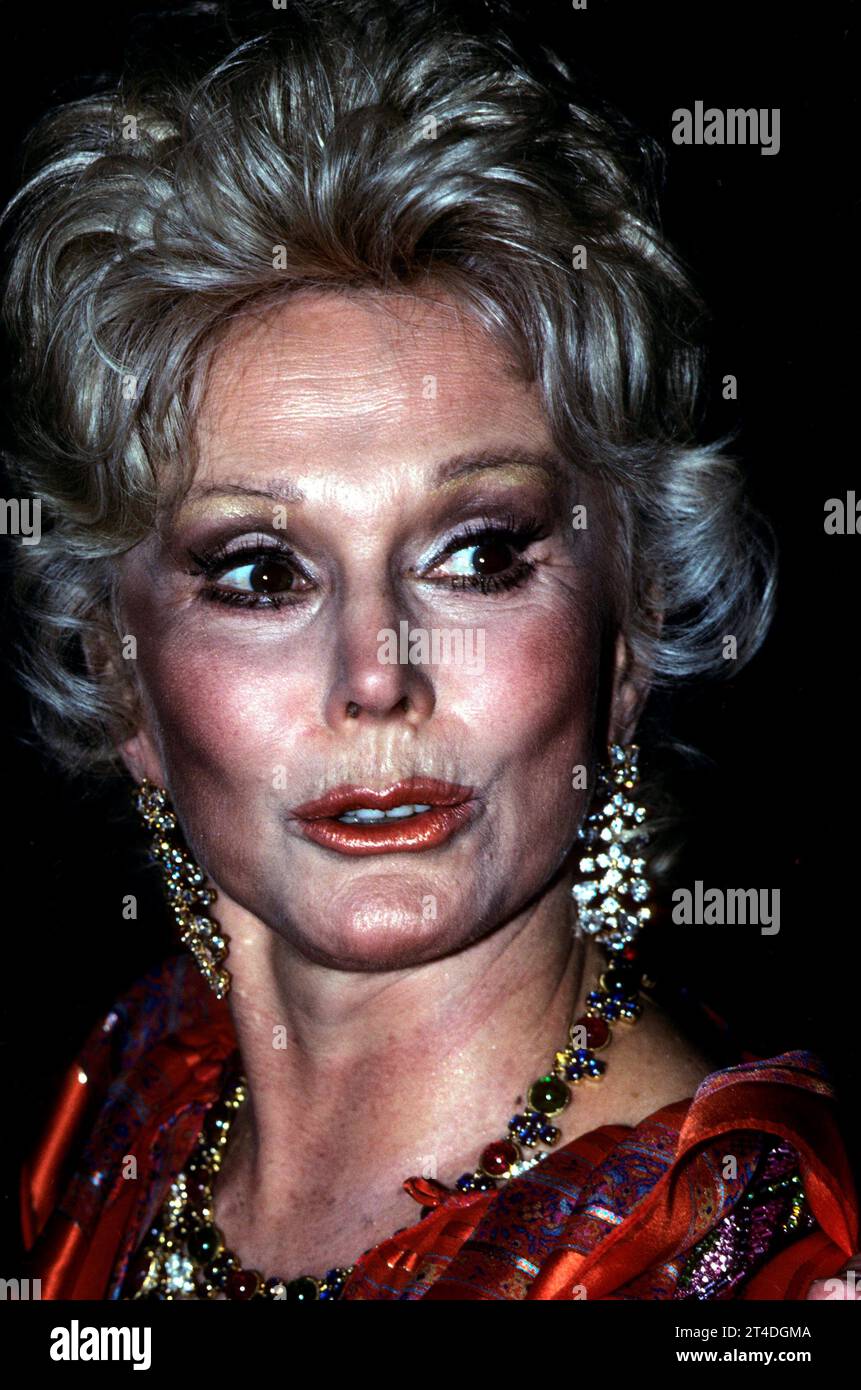 Eva gabor 1982 hi-res stock photography and images - Alamy