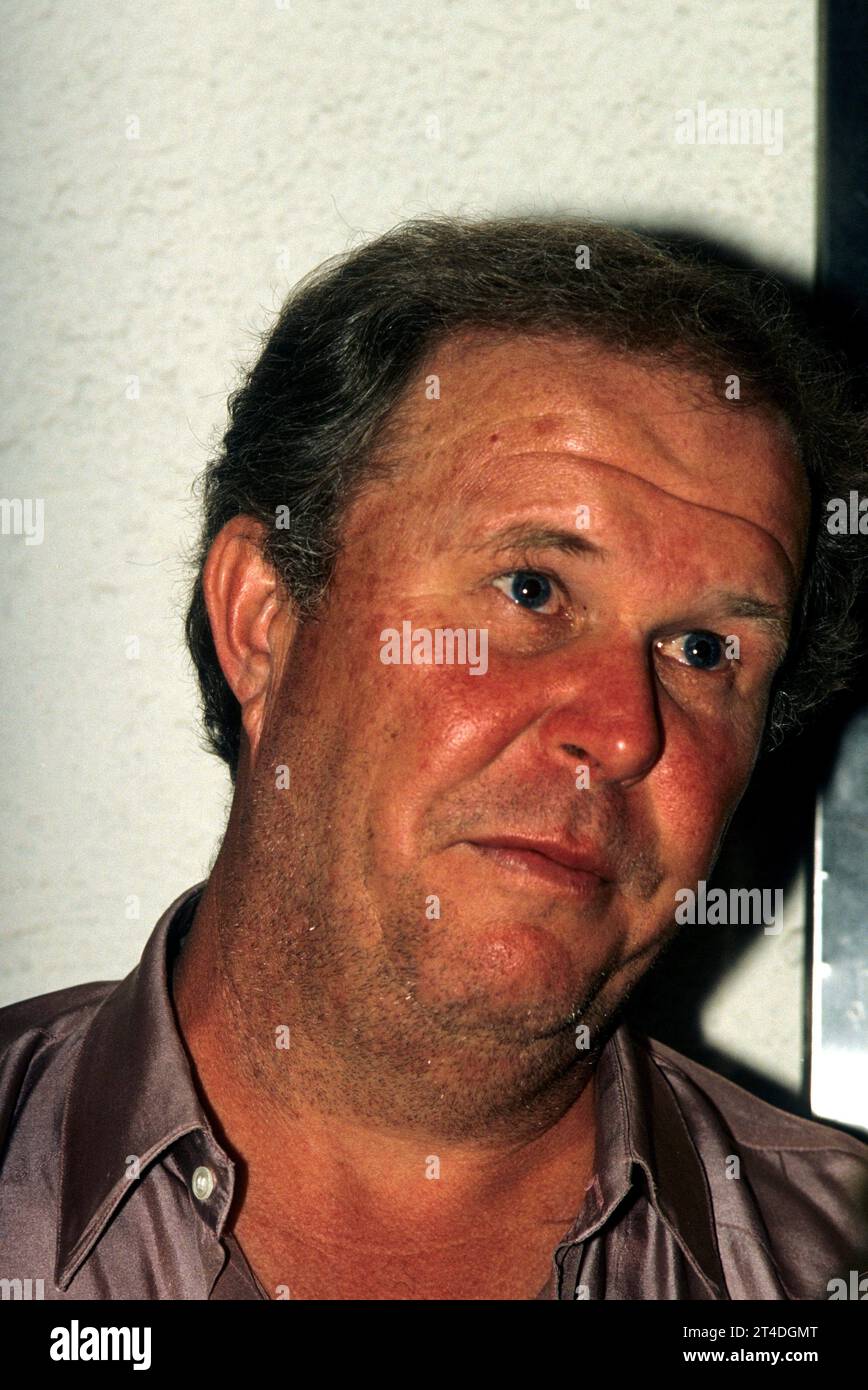 NED BEATTY ; American actor ; portrait ; May 2000 ; Credit : Lynn ...