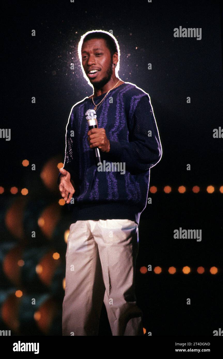 JEFFREY OSBOURNE ; American funk R&B musician, lead singer of L.T.D ...