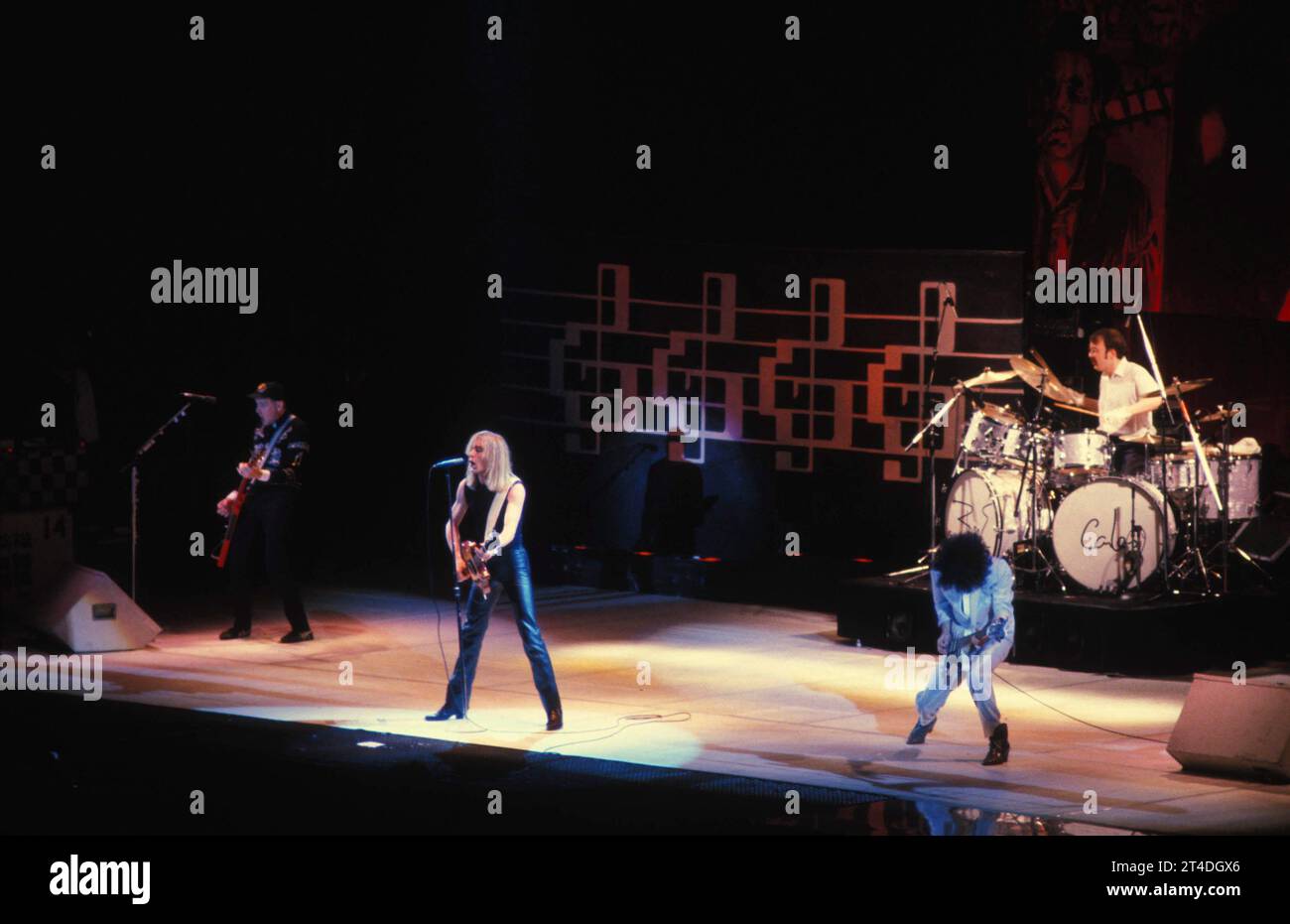 Tom petersson of cheap trick hi-res stock photography and images - Alamy