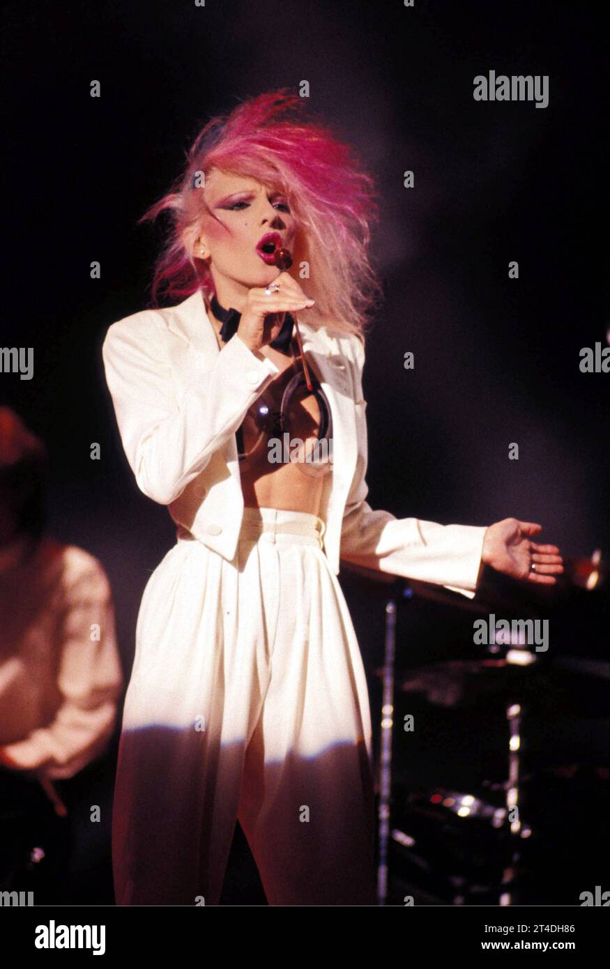 Dale bozzio missing persons hi-res stock photography and images - Alamy