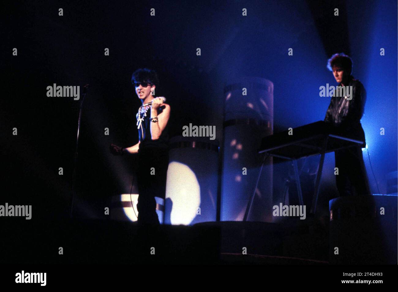 Soft cell 1982 hi-res stock photography and images - Alamy