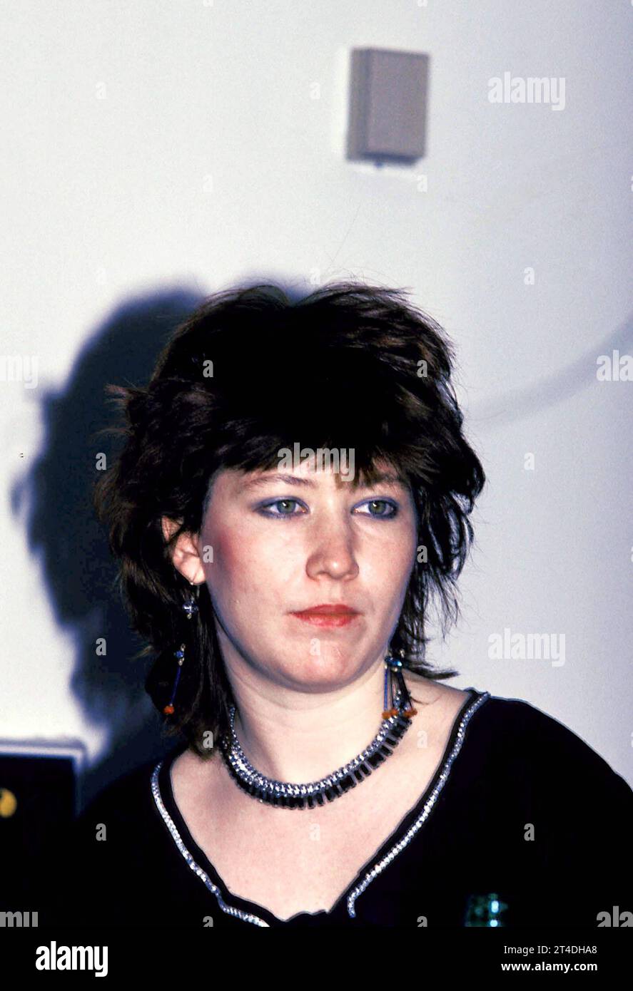 Kathy valentine hi-res stock photography and images - Alamy
