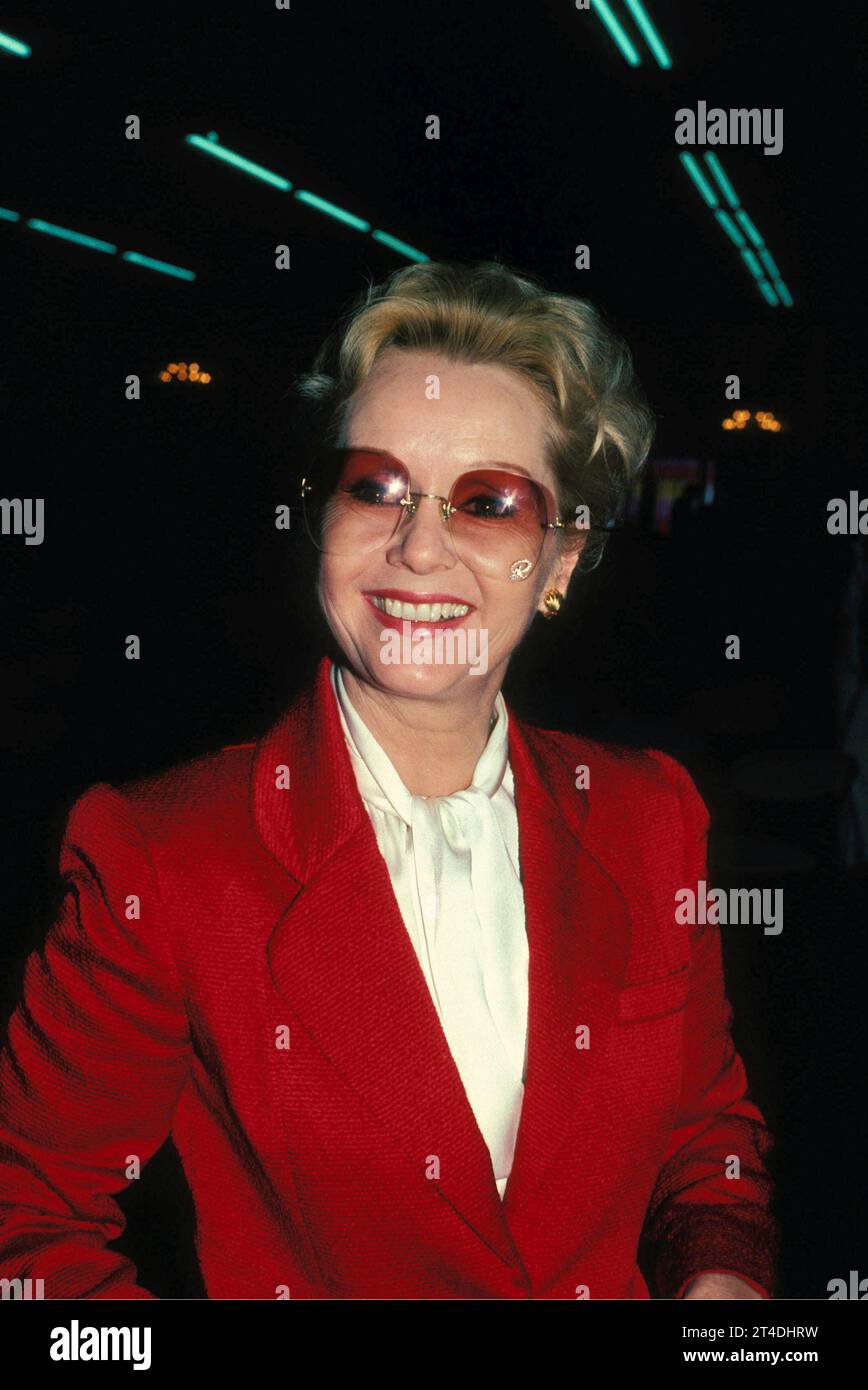 DEBBIE REYNOLDS ;(April 1, 1932 – December 28, 2016) ; Mary Frances ...