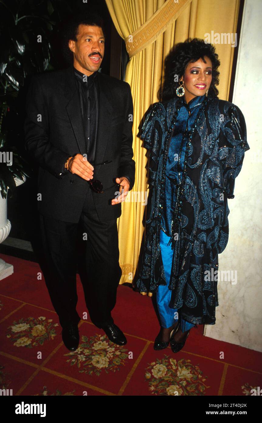 F2721 ;Lionel Richie And Wife Brenda ; Credit: Lynn Mcafee / Performing ...