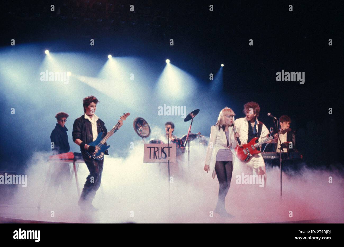 BERLIN ;American new wave band formed in Los Angeles in 1978 ; Terri ...