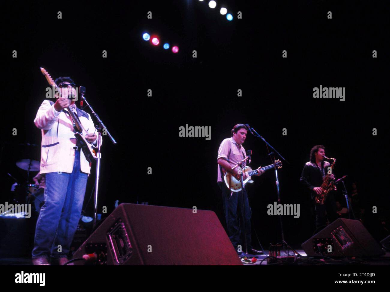 LOS LOBOS ;American rock band ; Steve Berlin – saxophones, percussion ...