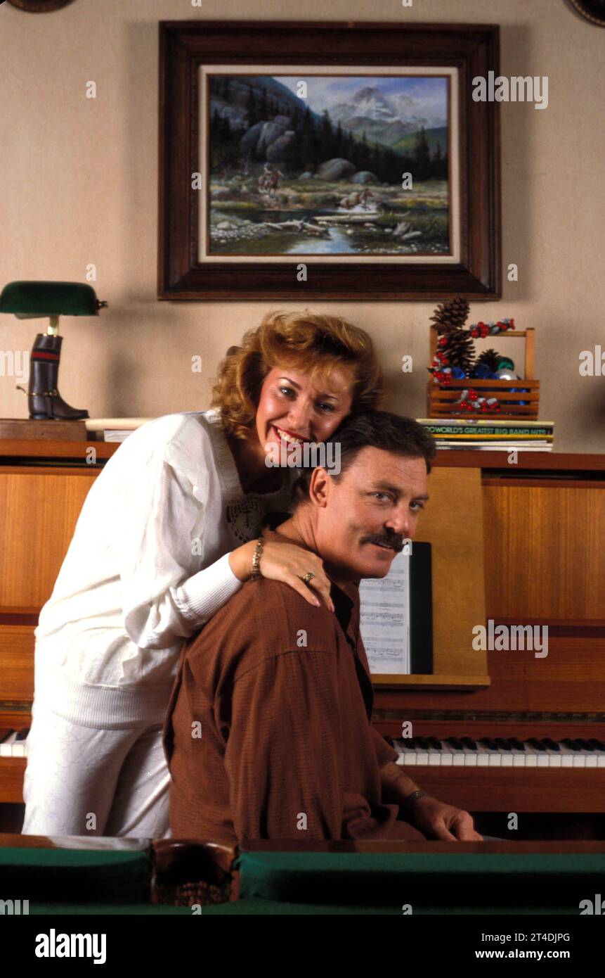 Actor stacy keach wife malgosia hi-res stock photography and images - Alamy