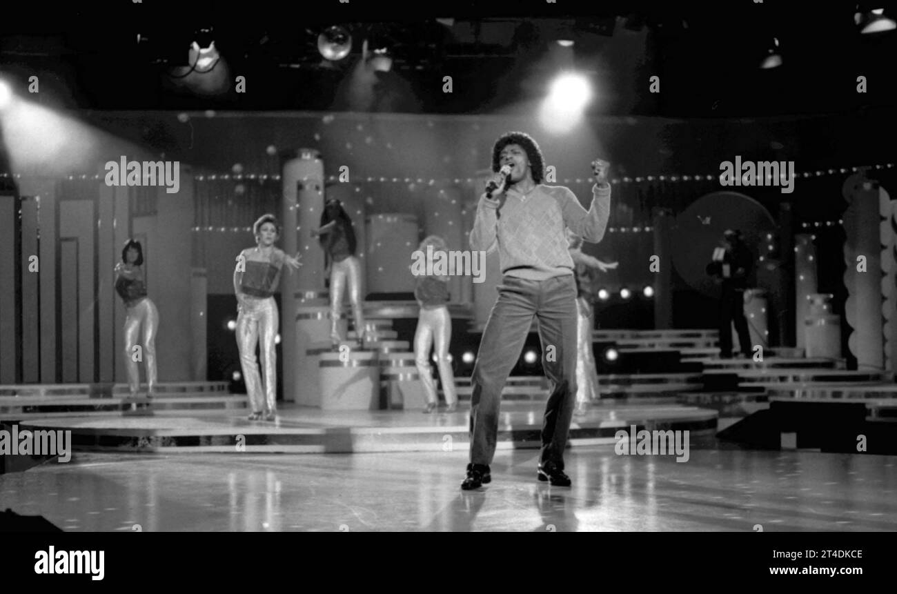 CARL CARLTON (born May 21, 1953); American R&B, soul, and funk singer ...