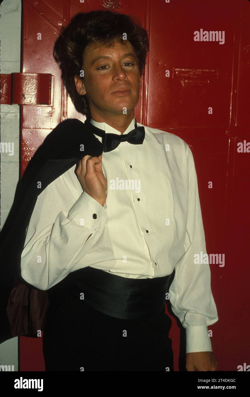 F1957 ;1985 ; ERIC CARMEN ; Credit: Lynn Mcafee / Performing Arts ...