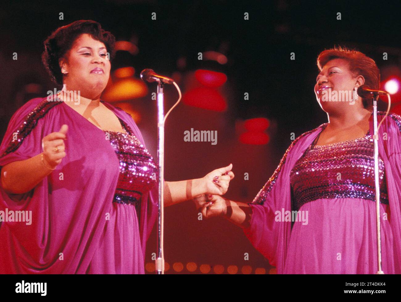 E8313 ;1983 ; THE WEATHER GIRLS ; Credit: Lynn Mcafee / Performing Arts ...