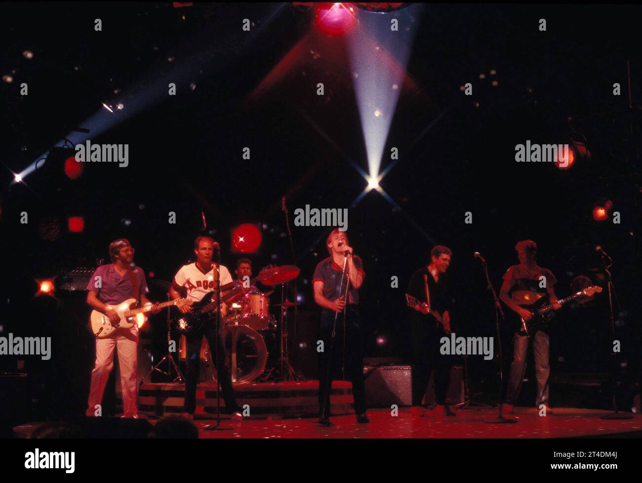 John farnham hi-res stock photography and images - Alamy