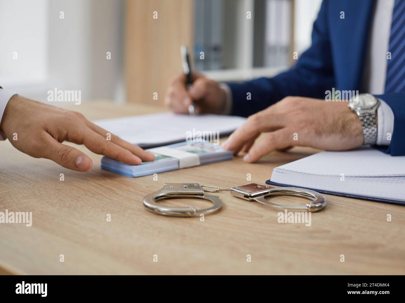 Release from custody hi-res stock photography and images - Alamy