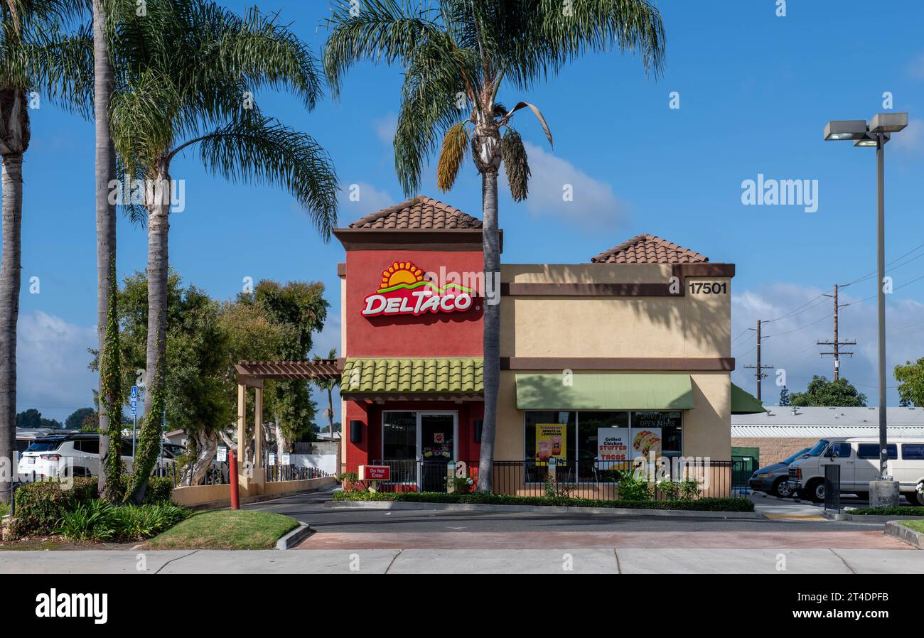 Del Taco fast food Mexican food, Huntington Beach, California Stock ...