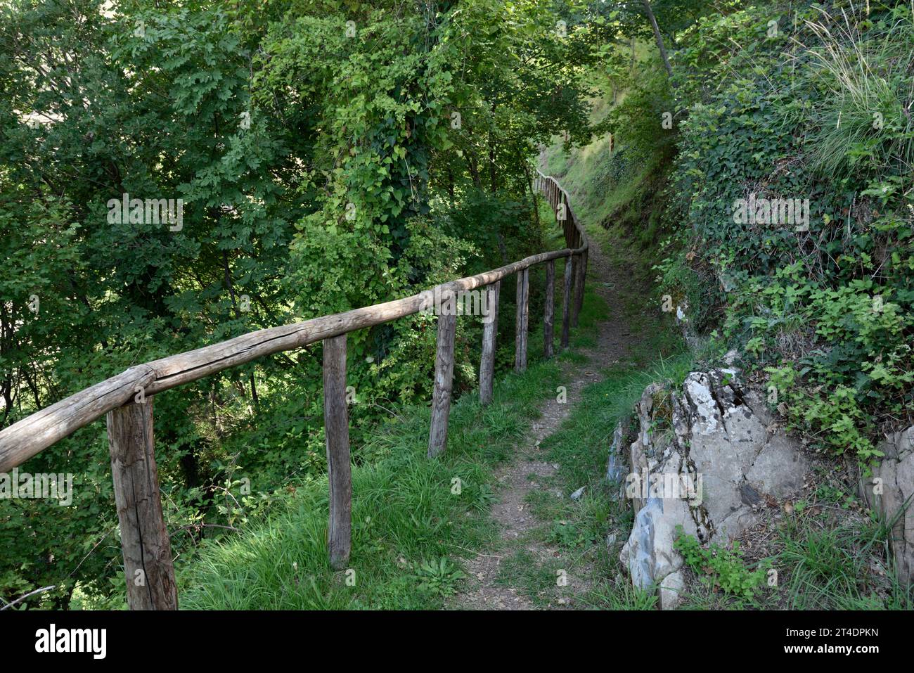 Travel italy path in hi-res stock photography and images - Alamy