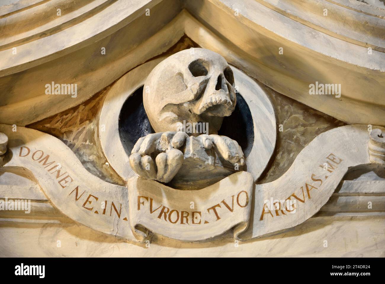 Skull sculpture, Purgatory church interior, Matera, Basilicata, Italy ...