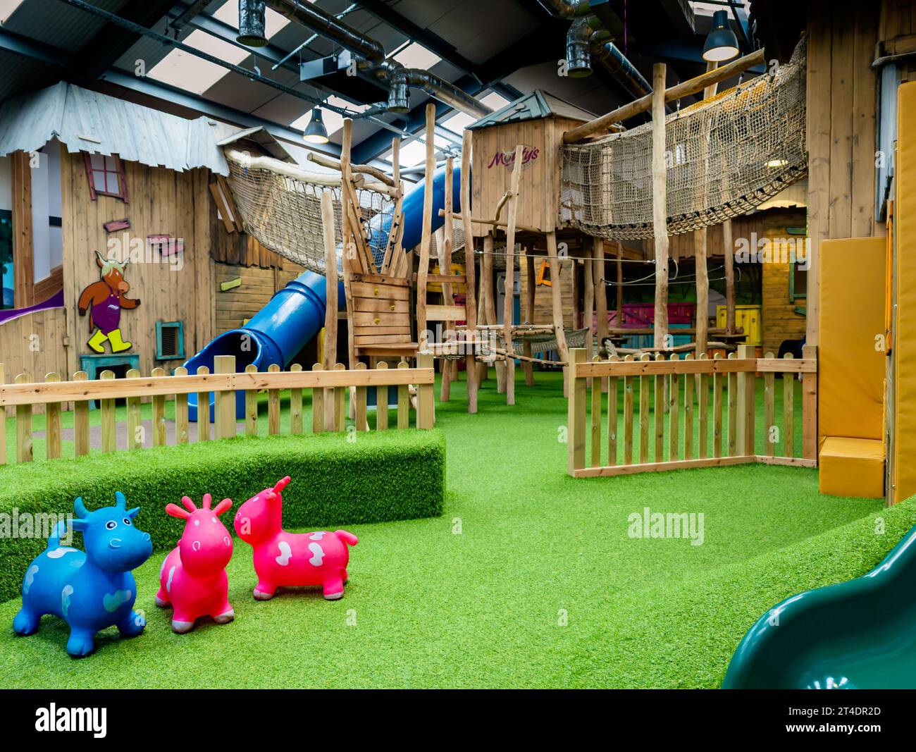 Children area inside amusement park hi-res stock photography and images ...