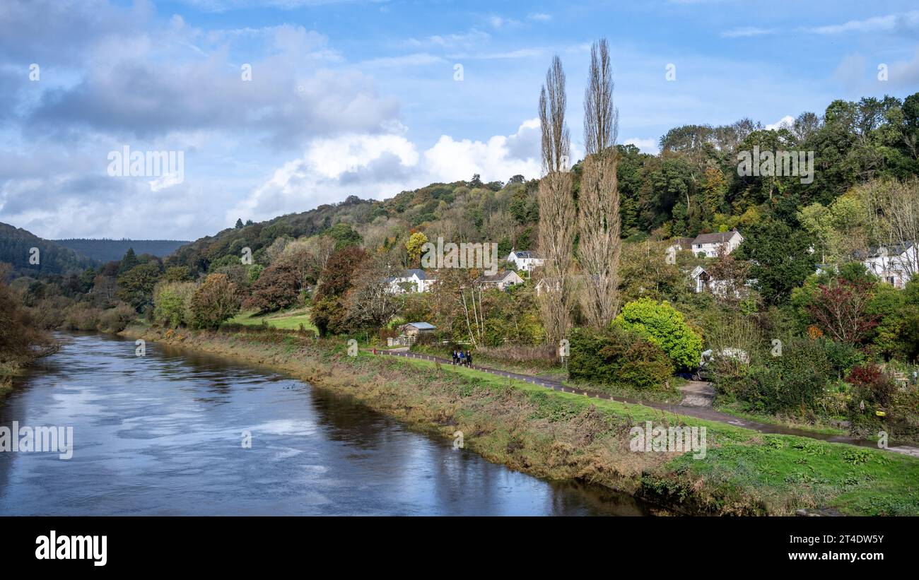 Brockwier Village on the River Wye, Gloucestershire Stock Photo - Alamy
