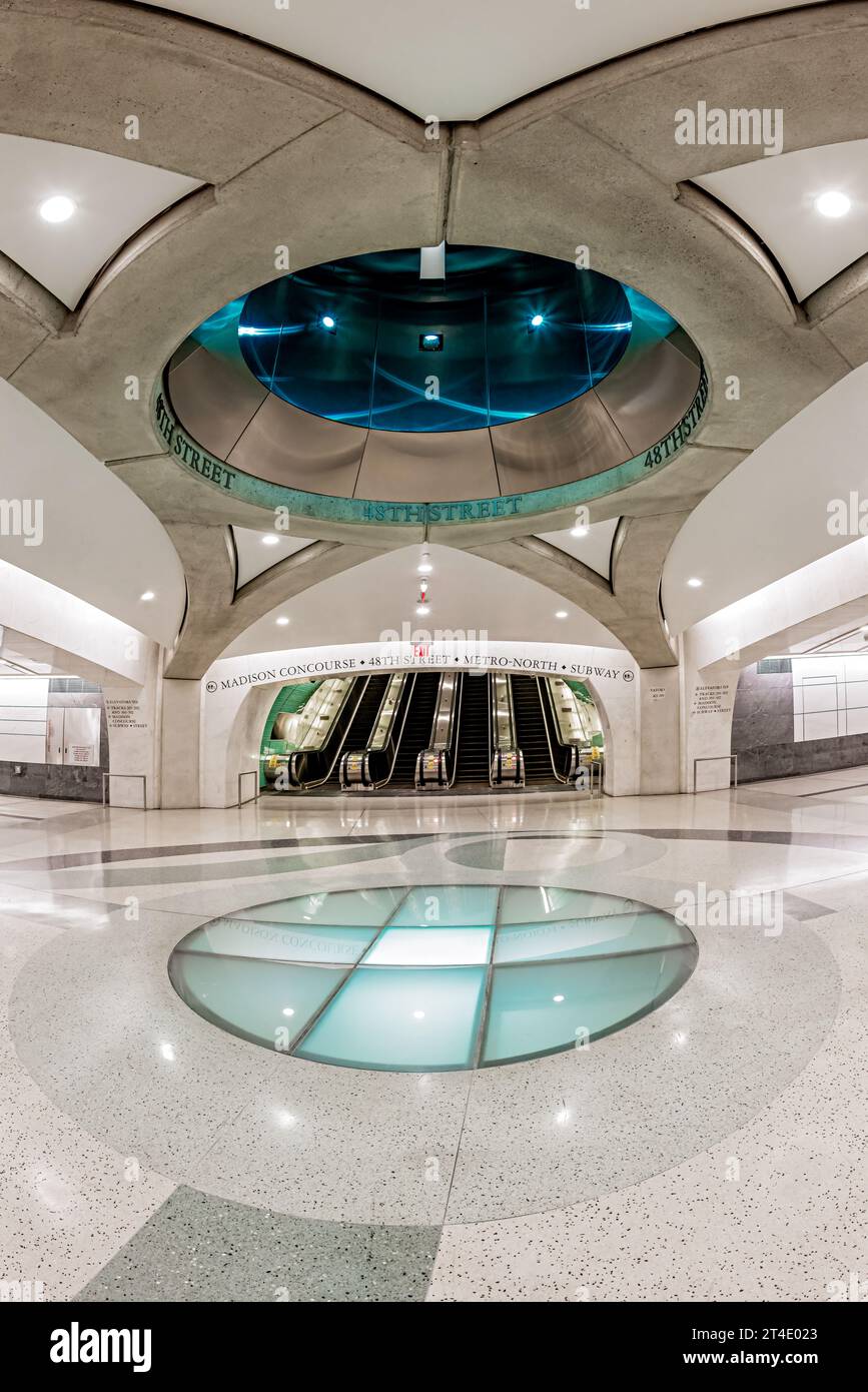 Madison Concourse GCT NYC - Architectural details at the new and modern ...