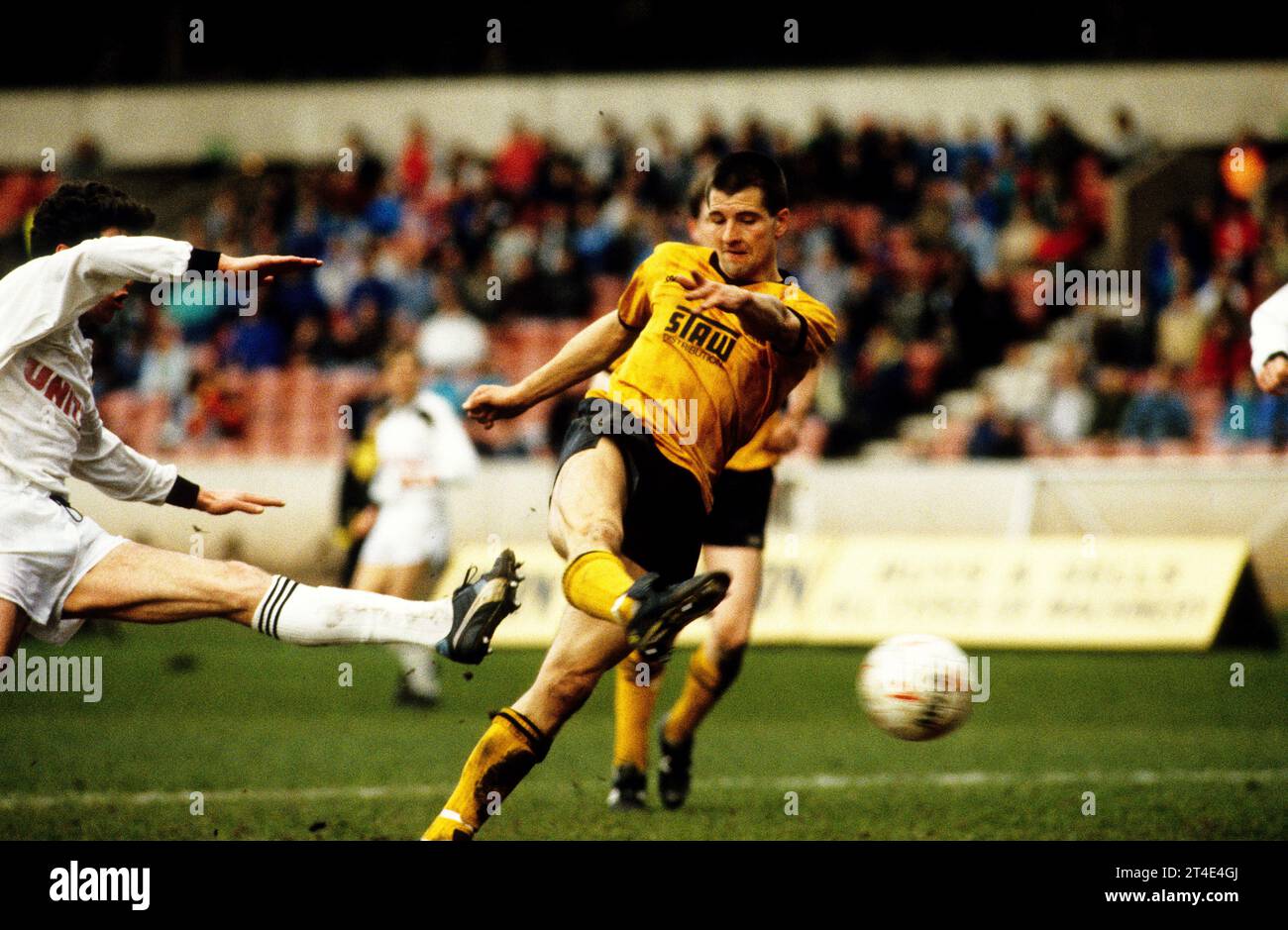 Wolverhampton Wanderers v Darlington, 26 March 1988 Steve Bull Stock ...