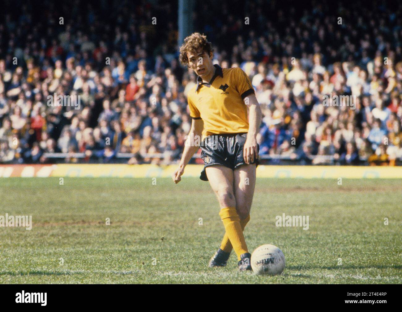 Europe football players 1980 hi-res stock photography and images - Alamy