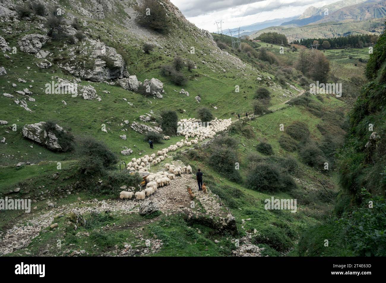 Saint adriens pass hi-res stock photography and images - Alamy