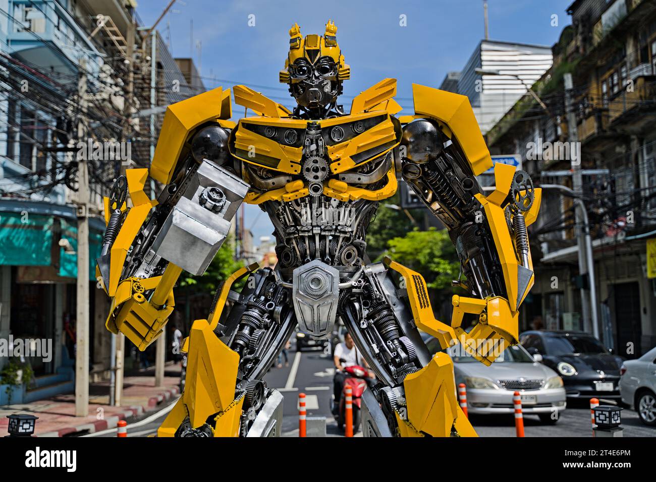 Bumblebee statue in China Town in Bangkok Stock Photo - Alamy