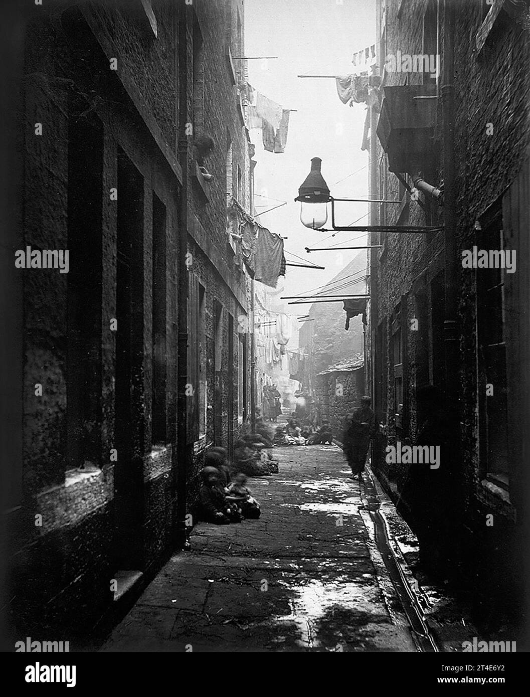 Victorian slums. Working class housing in Glasgow by Thomas Annan, c ...