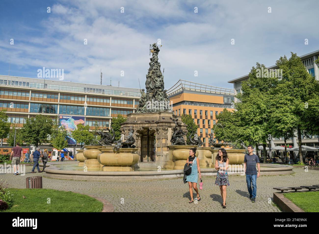Bronzebrunnen, Paradeplatz, Mannheim, Baden-Württemberg, Deutschland ...