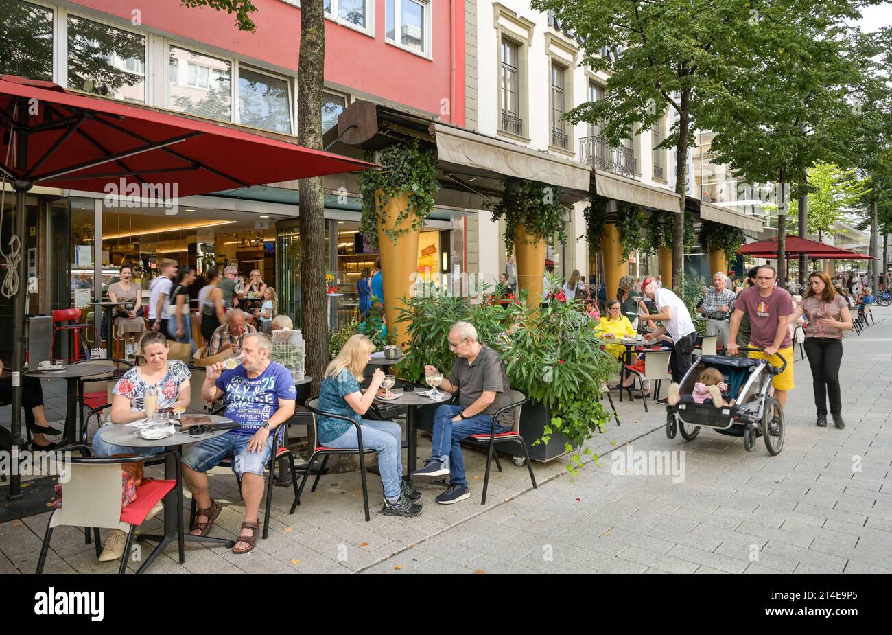 Strassencafe, Fussgängerzone Planken, Mannheim, Baden-Württemberg ...